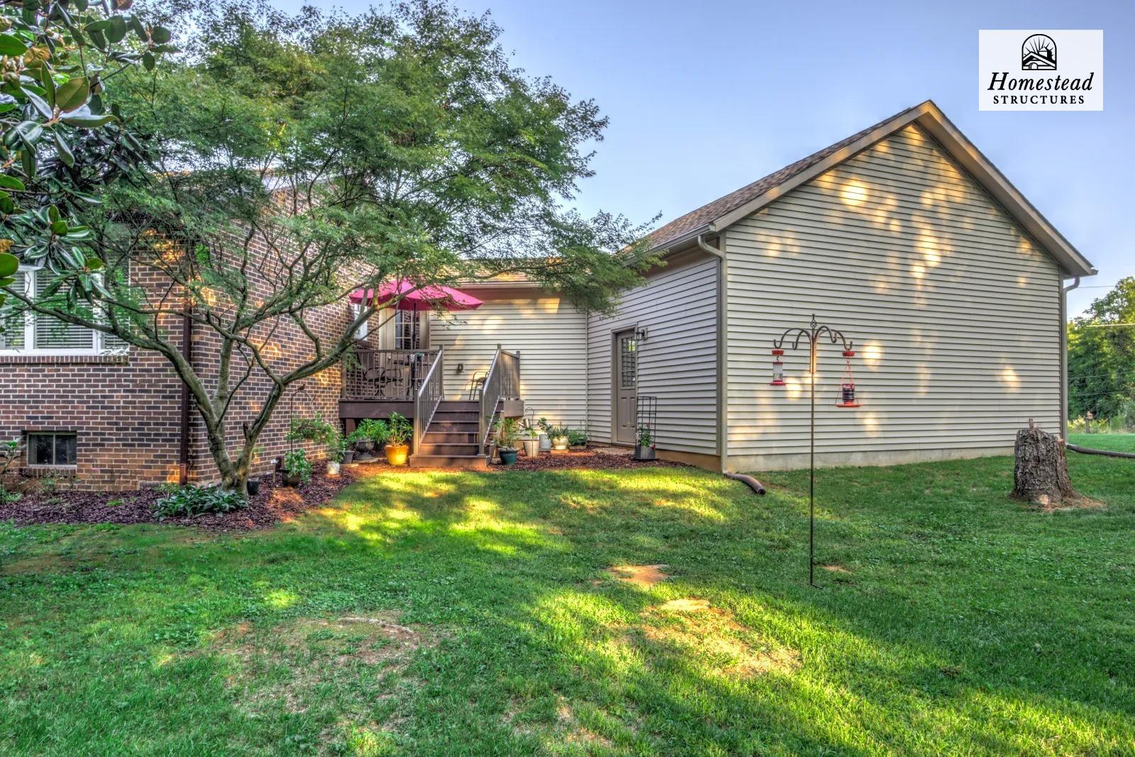 Bovard Attached Garage - Charles Town, WV | Homestead Structures