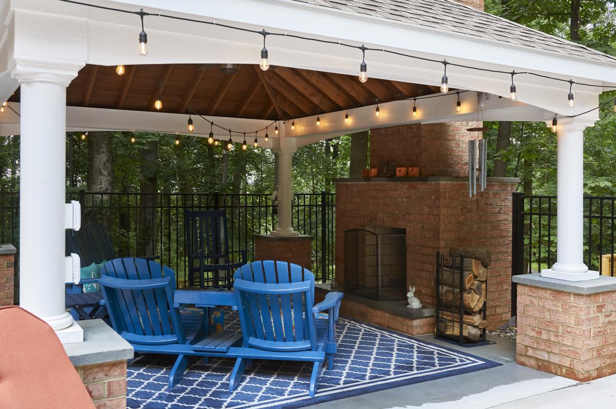 6 Outdoor Fireplace Ideas for Your Backyard | Homestead Structures